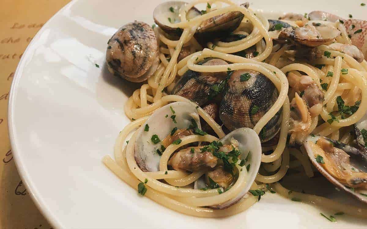 A Taste of Italy: Sampling the Unique Flavors of Venice - Top Places to ...